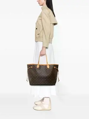LOUIS VUITTON Monogram Neverfull Gm Tote Bag - Brown