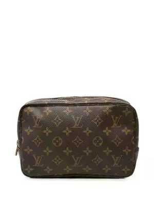 LOUIS VUITTON Monogram Canvas Trouse Toilette 23 Clutch Bag