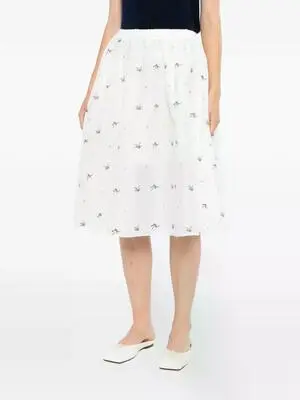 AO YES Embroidered Flared Skirt