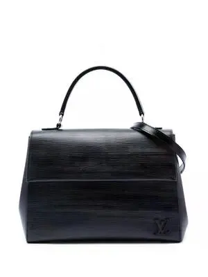 LOUIS VUITTON 2016 Epi Cluny Mm Satchel - Black