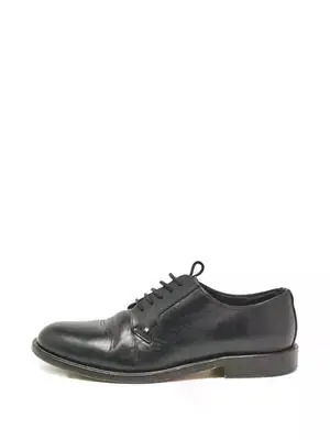 Valentino Garavani Leather Oxford Shoes