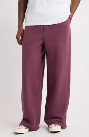 ELWOOD Split Hem Sweatpants - Maroon