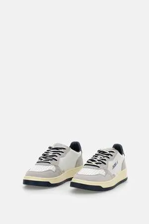 AUTRY Medalist Low Sneakers In Leather