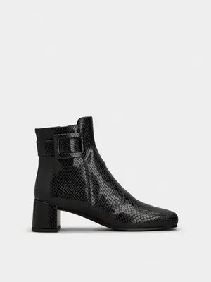 ROGER VIVIER Polly Leather Ankle Boots With Buckle Detail - Black