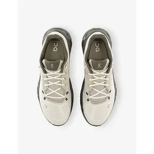 On Cloudtilt Mesh Trainers