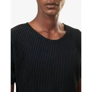 Issey Miyake Basics Pleated Knitted T-shirt - 15-black