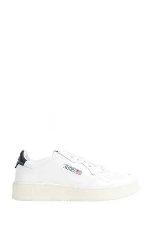 AUTRY AUTRY Medalist Low Sneakers In White And Navy White