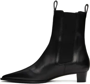 AeydĒ Kiki Pointed Chelsea Boots - Black