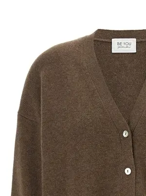 BE YOU Relaxed V-neck Cashmere Cardigan