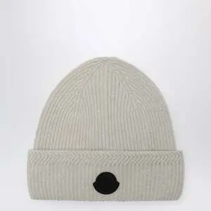 Moncler Beanie In Wool And Cashmere - White