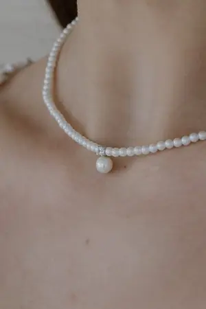 UNTAMED PETALS Reverie Pearl Necklace