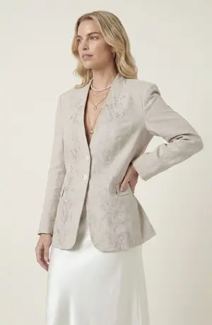 MODENAIRE Floral Embroidered Linen Blazer