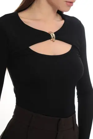 MONLICIA Detail Cutout Long Sleeve Stretch Top - Black