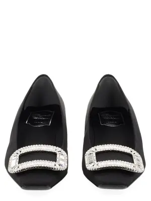 ROGER VIVIER Belle Décolleté Pumps With Embellished Buckle