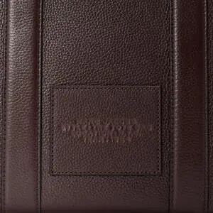 Marc Jacobs Stylish And Versatile Handbag