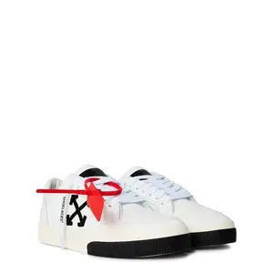 Off-White Round Toe Low-top Casual Shoes