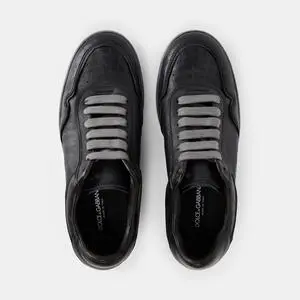 Dolce & Gabbana Solid Color Low Trainers