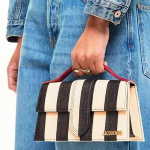 Jacquemus Simple And Elegant Leather Bag