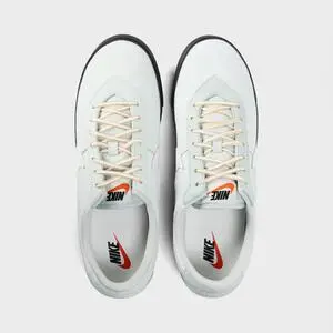 Nike Low-top Sneakers With Textured Outsole - White