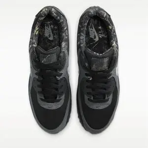 Nike Max Sneakers - Black