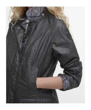 Barbour Beadnell Waxed Jacket - Black