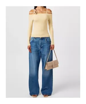 Jacquemus Off-shoulder Top With Embellished Branding - Light Ivory