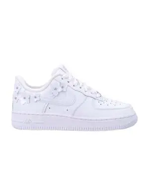 Nike Force 1 '07 Florette Floral Appliqué Sneakers