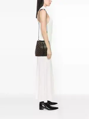 LOUIS VUITTON 2017 Monogram Neonoe Mm Bucket Bag