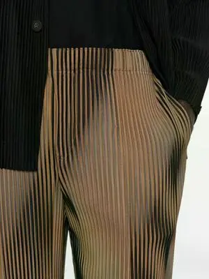 Issey Miyake Cropped Pleated Trousers