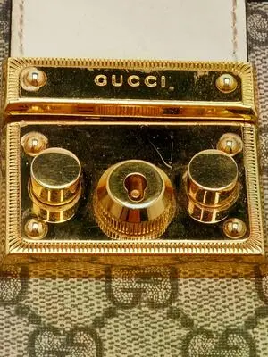 Gucci Padlock Gg Supreme Shoulder Bag - Neutrals