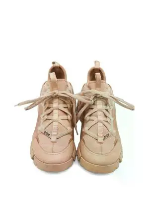 Dior D-connect Low-top Sneakers