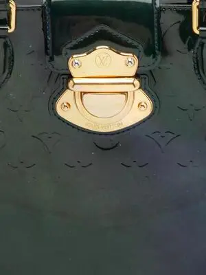 LOUIS VUITTON Melrose Avenue Monogram Vernis Tote Bag - Green