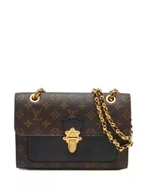 LOUIS VUITTON Victoire Shoulder Bag