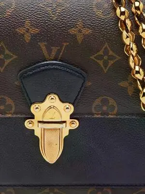 LOUIS VUITTON Victoire Shoulder Bag