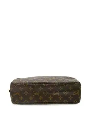 LOUIS VUITTON Monogram Canvas Trouse Toilette 28