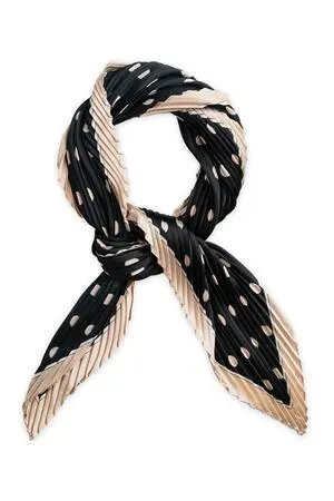 WILD COSMOS Avery Plissé Petit Scarf - Black