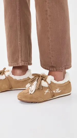 Farm Rio Sherpa Sneakerinas