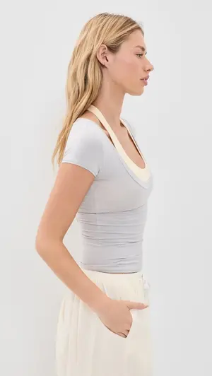Lioness Stretch Tee