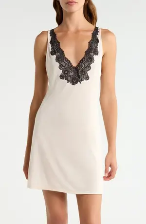 Natori Luxe Shangri La Chemise - Pearl