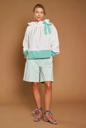 MAISON COMMON Taffeta Blouse With Bloon Sleeves And Bow - White/green