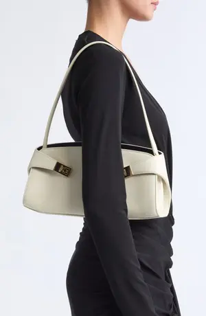 FERRAGAMO Hug East/west Leather Shoulder Bag - Mascarpone