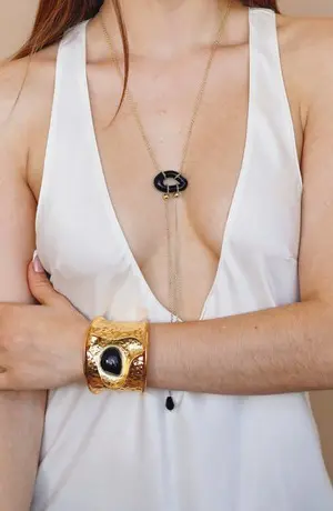 PETIT MOMENTS Sacred Y Necklace