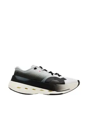 On Cloudboom Max Sneakers
