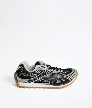 Bottega Veneta Orbit Sneaker - Black/silver