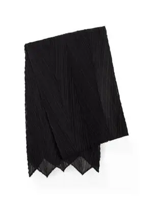 Issey Miyake Pleated Scarf - Black