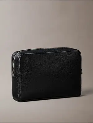 Calvin Klein Bold Pebble Pouch