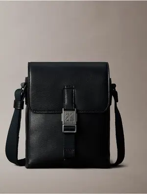 Calvin Klein Emblem Logo Hardware Flap Reporter Bag - Black