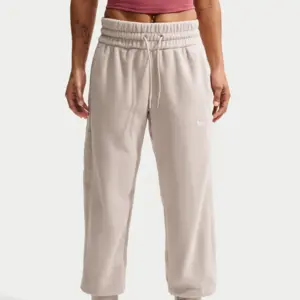 Nike Therma-fit Mid-rise Fleece Jogger Pants - Brown