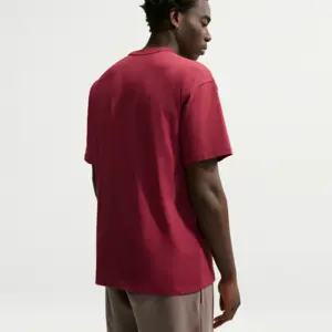 Nike Sportswear Premium Essentials T-shirt