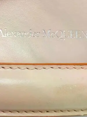 Alexander McQueen The Curve Bucket Bag - Pink